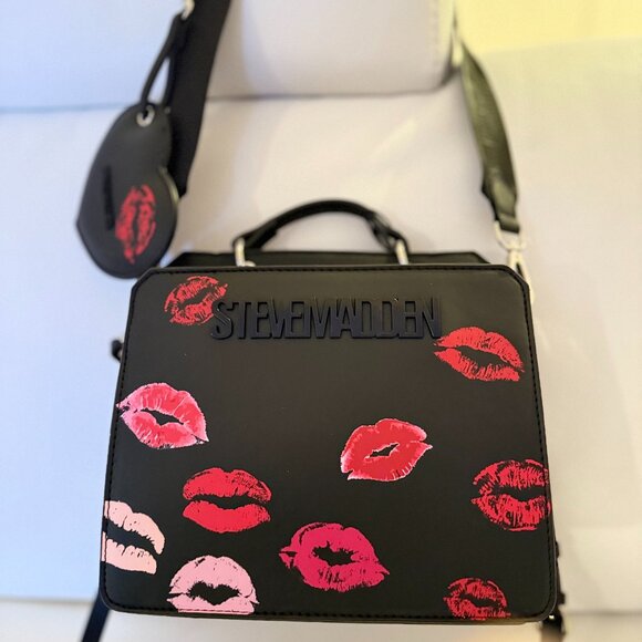 Steve Madden | Bags | Nwt Steve Madden Bevelyn Valentines Kisses ...